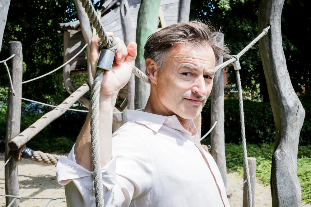 Acteur Dimitri Leue schreef een theaterstuk over dementie | Leef